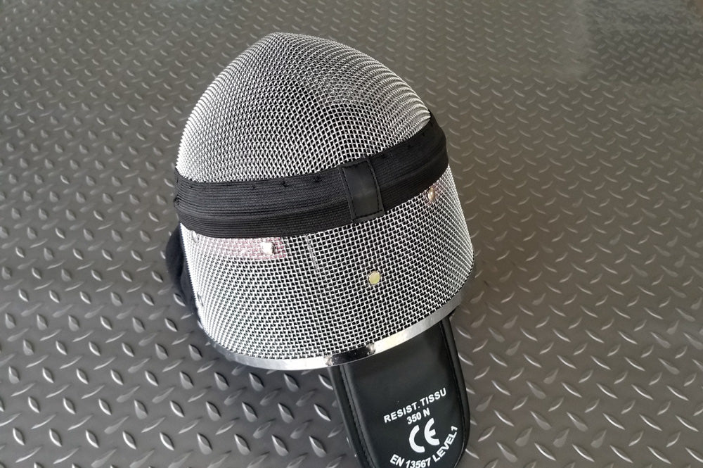 Dueling Mask – Crimson Dawn®